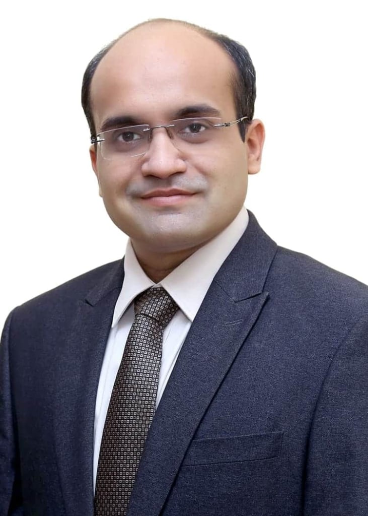 छोटी उम्र में आंखों का टेढ़ापन को नजरअंदाज किए बिना लें सलाह- हैलो ...